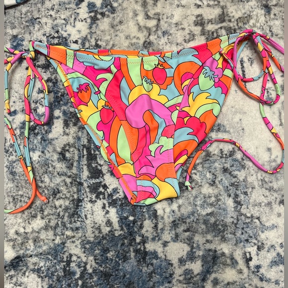 Kulani Kinis | Swim | Kulani Kini Bottoms Size Large | Poshmark